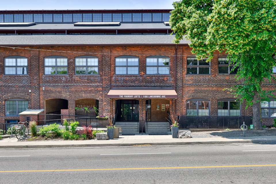 1100 Lansdowne Avenue #310 | Toronto, ON M6H 4K1 | 2 Beds | Jonathan ...