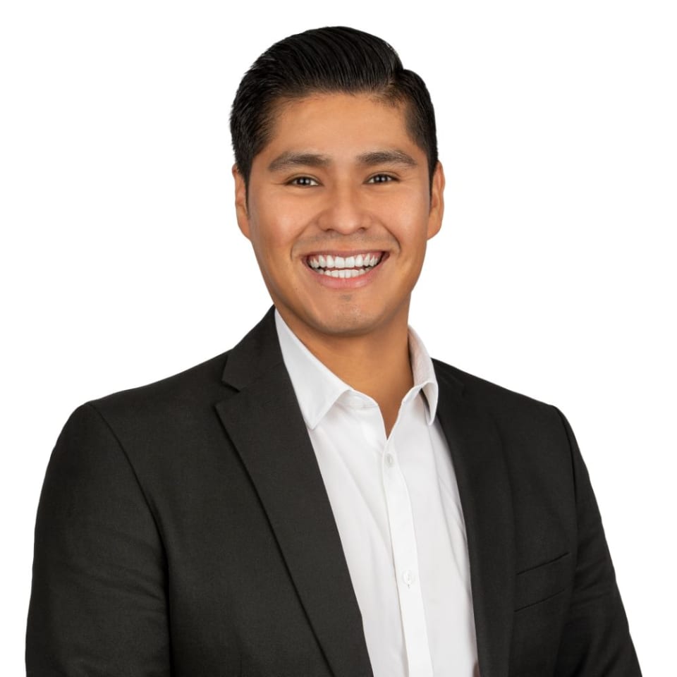 Julio Cervantes | Sales Associate | Casey Lesher Team | Casey Lesher