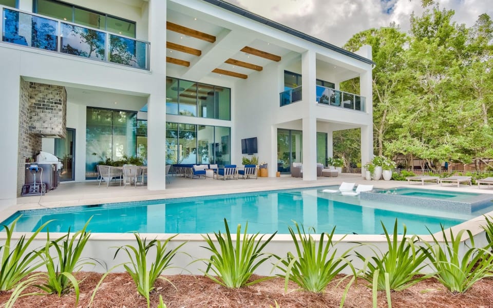 Exclusive Properties | Cindy Cole | Destin Real Estate Agents