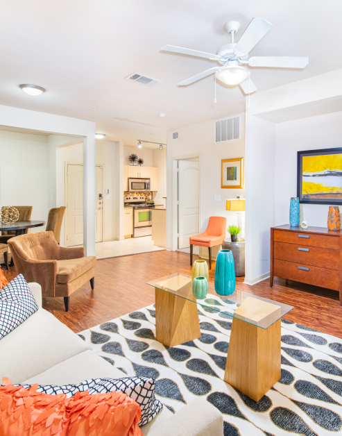 MAA Heights Luxury Apartment Homes for Rent in Dallas, TX