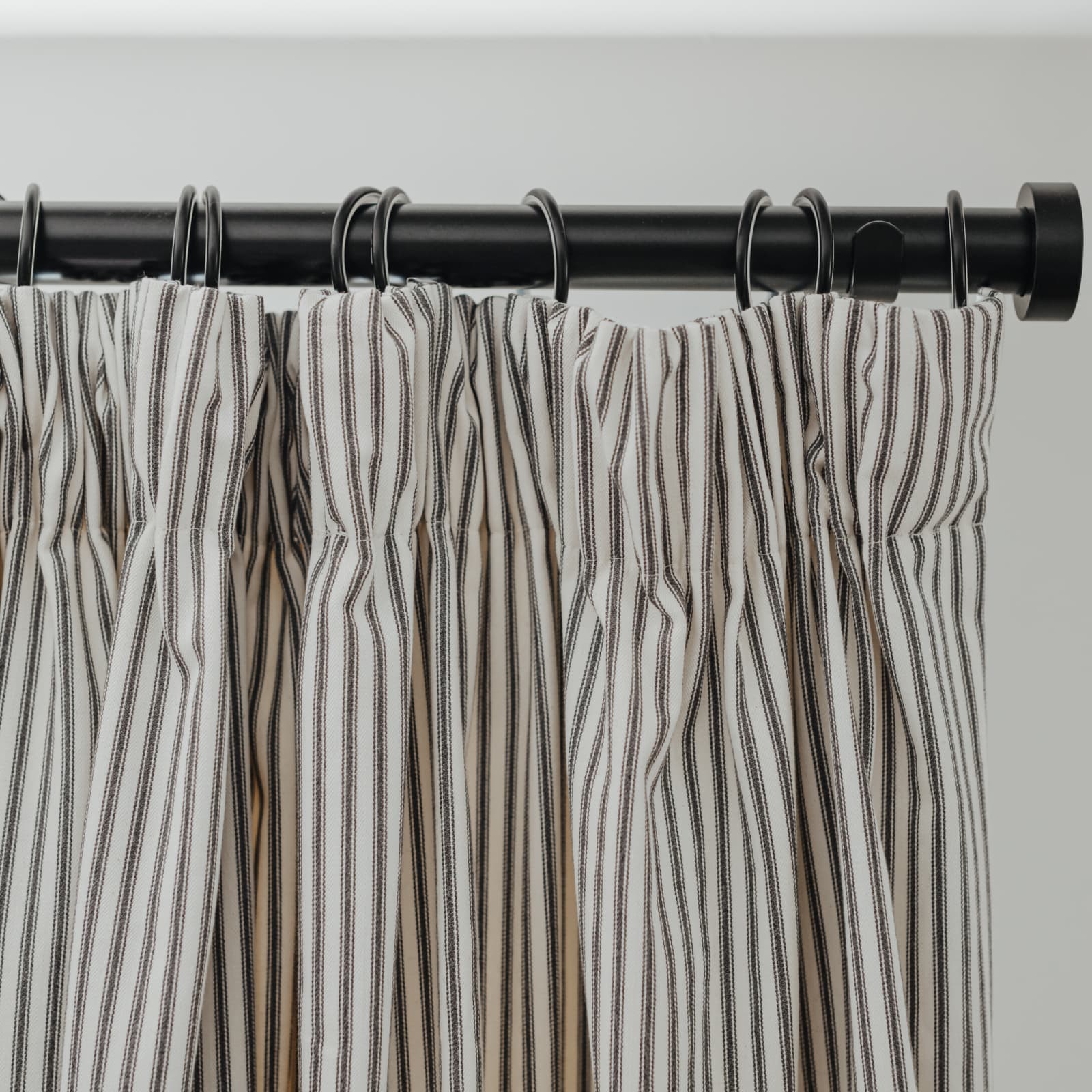Stitched How To Hang Curtains With A Wave Heading