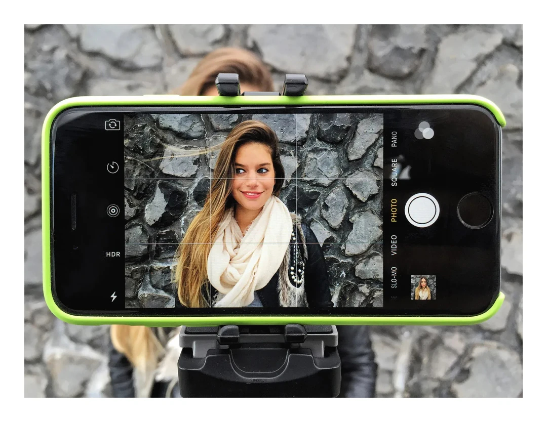 Informative Advertising Examples That Built Trust & Drove ROI