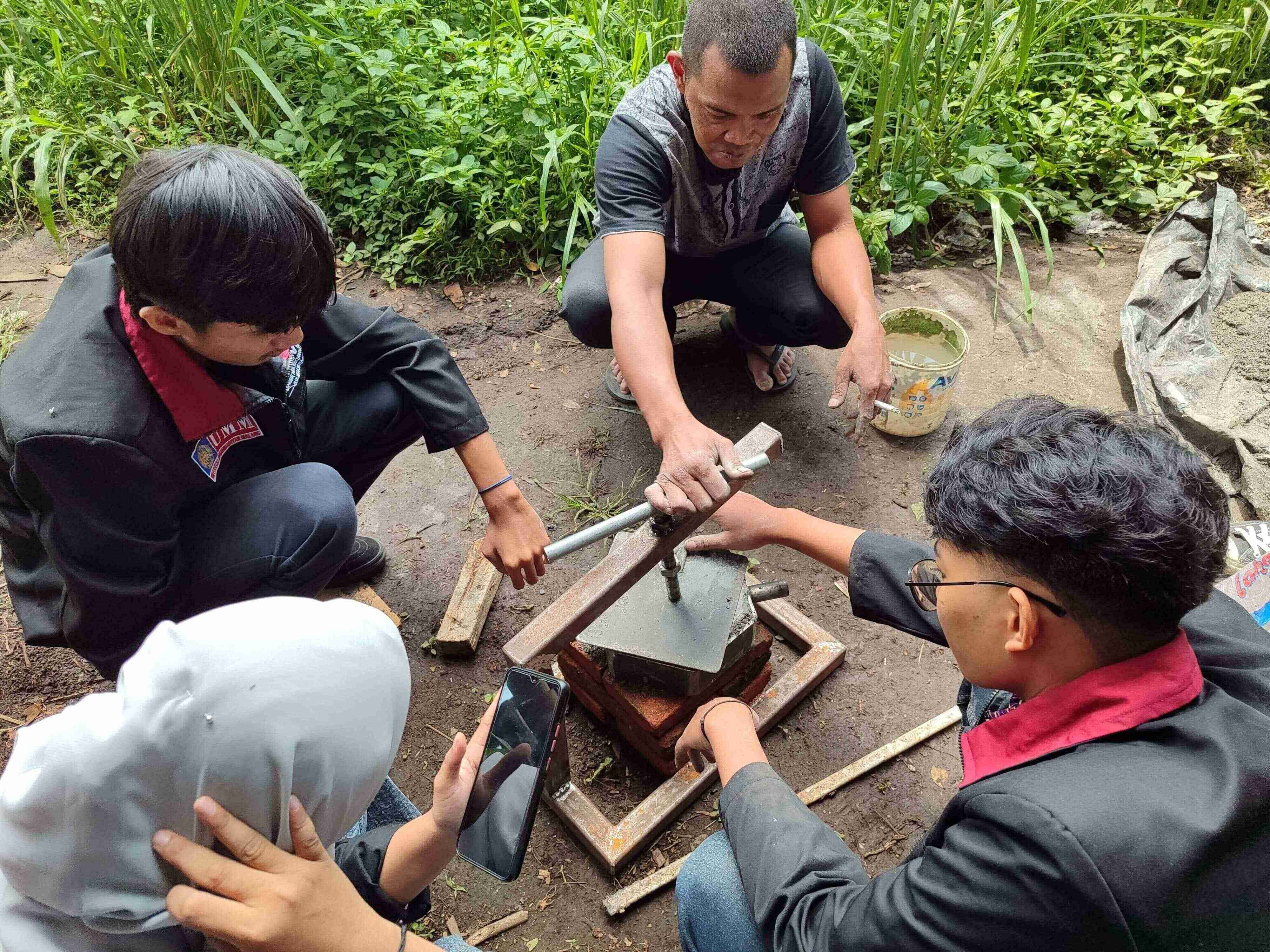 Malanghub - Berita - Menjadi Berlian dari Debu: PMM UMM Membuat Inovasi ...