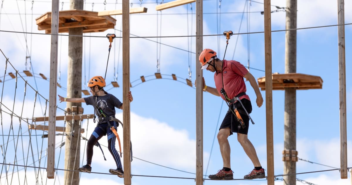 Tree Climbing Course at Sainte-Agathe-des-Monts in the Laurentians | Manawa