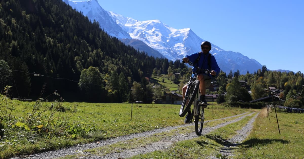 Mountain biking excursion in Chamonix | Manawa