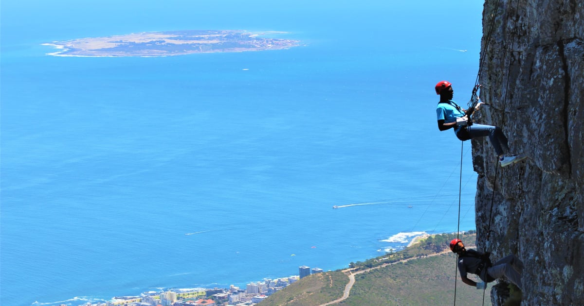 Abseiling on Table Mountain, Cape Town | Manawa