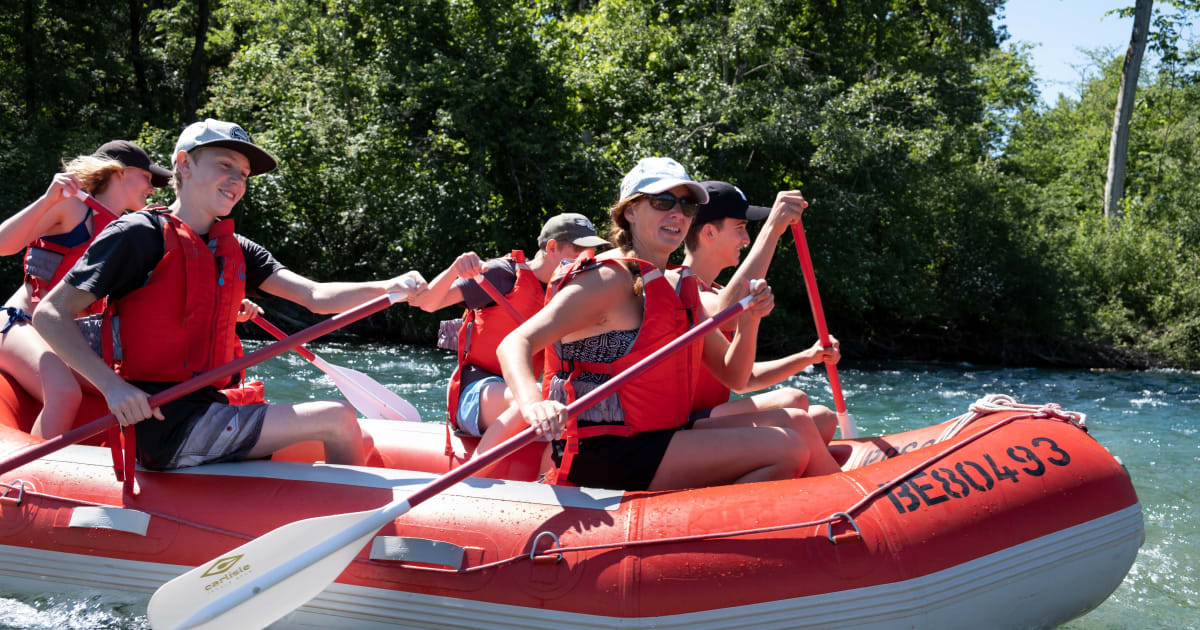 Self-Guided Rafting Trip on the Aare River from Uttigen near Thun | Manawa