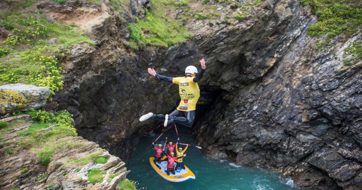 Super SUP & Coasteering in Newquay, Cornwall | Manawa