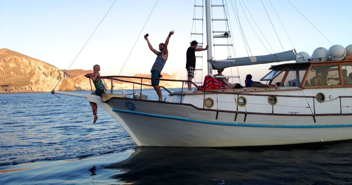 Caldera Boat Cruise from Vlychada Port in Santorini | Manawa