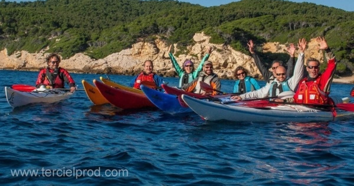 Stage de kayak de mer de 5 jours dans le Parc National des Calanques de ...