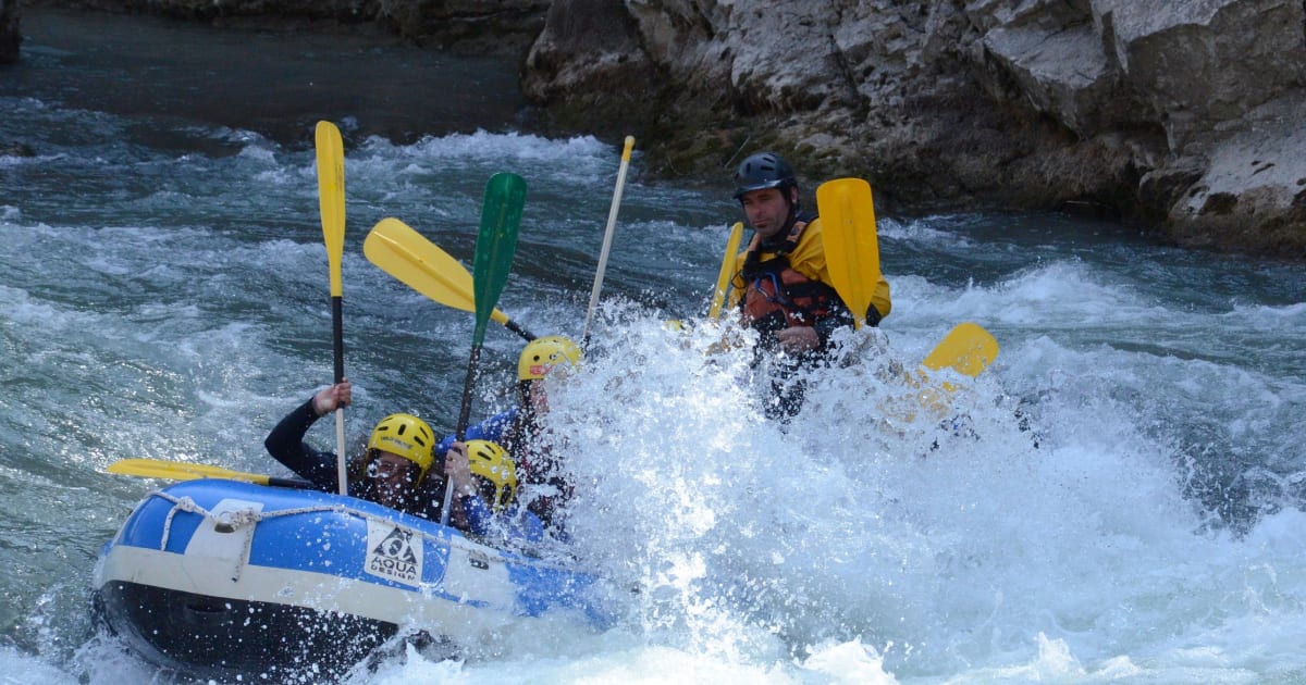 Rafting | Full-day excursion - Rafting down the Nive River near ...