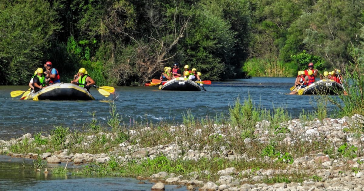 Family-rafting on the Alpheus river near Ancient Olympia | Manawa