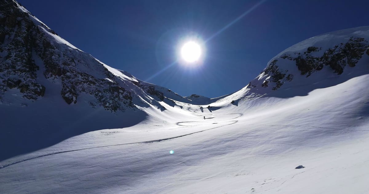 Book with Tignes Off Piste on Manawa | Manawa