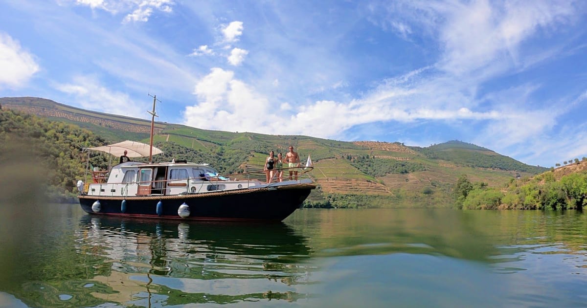 Douro Valley Guided Boat Tour from Pinhão, near Vila Real | Manawa