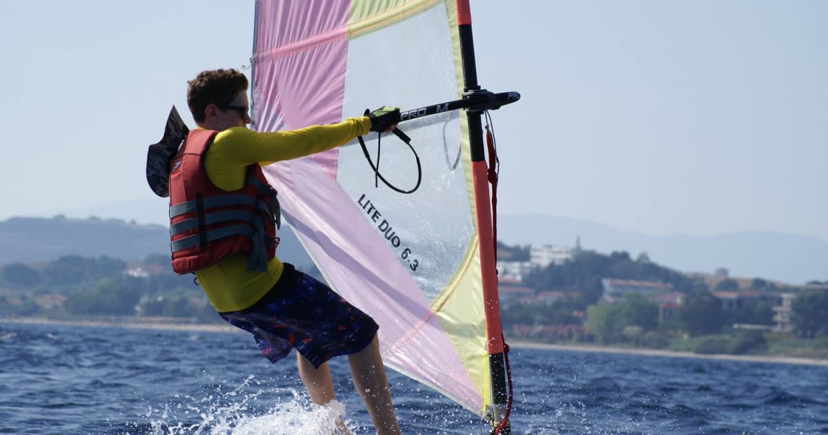 Windsurfing Lesson in Chalkidiki - Windsurfing Lessons in Chalkidiki ...