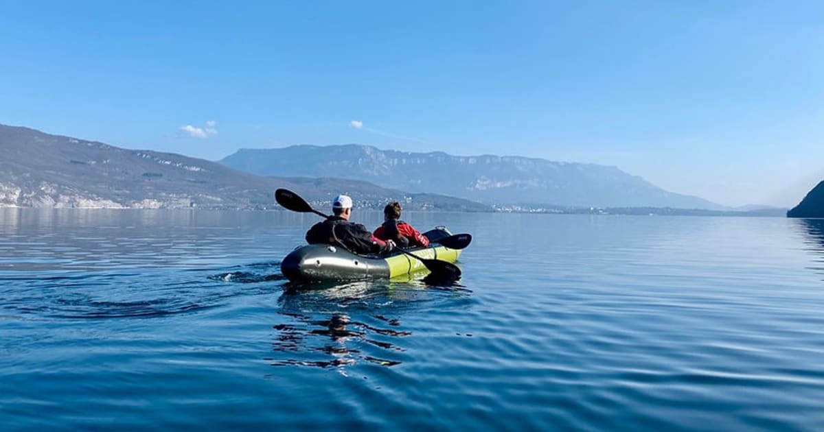 Hiking and packrafting excursion on Lake Bourget near Chambéry | Manawa