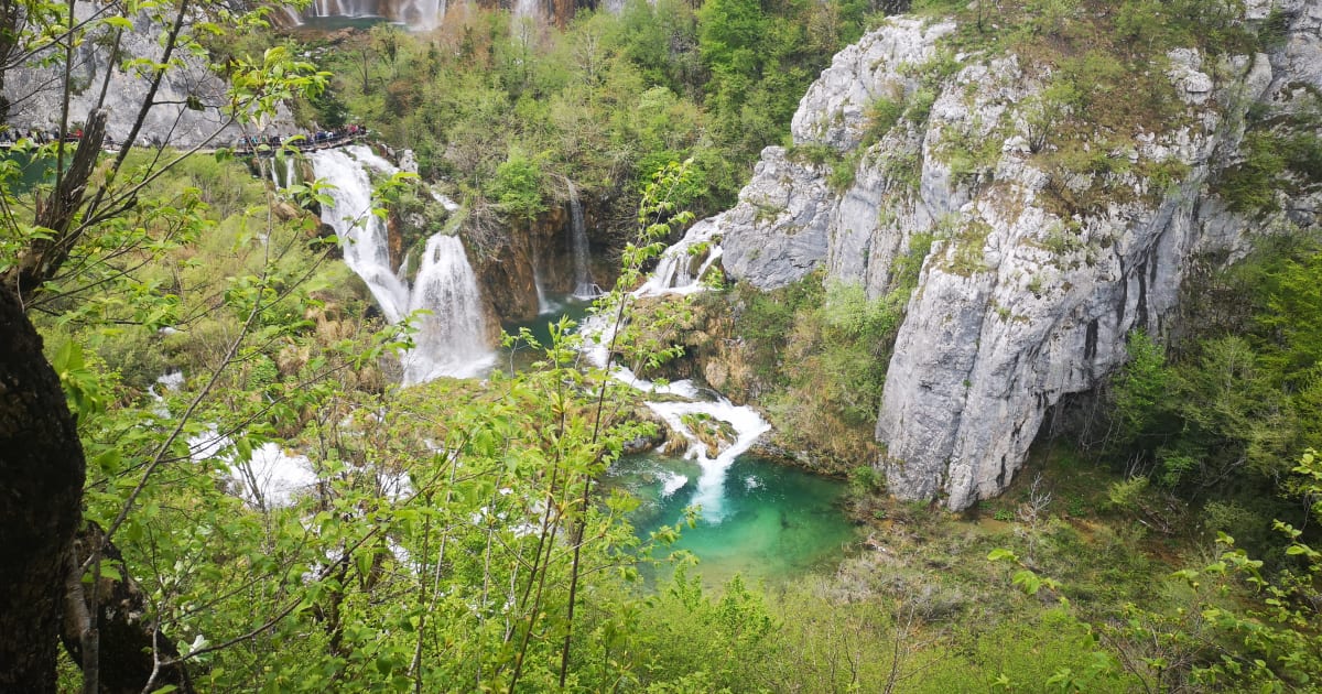 Visit of Plitvice Lakes UNESCO National Park Full-Day Tour from Rijeka | Manawa
