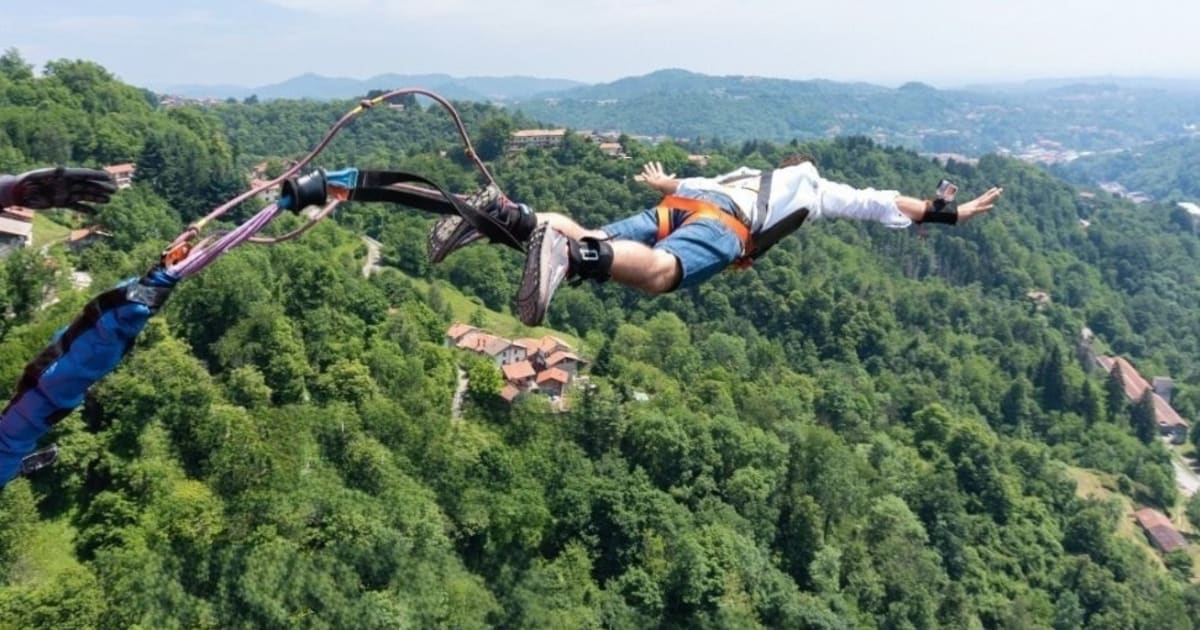 Bungee Jumping from The Colossus Bridge (152m) near Turin | Manawa