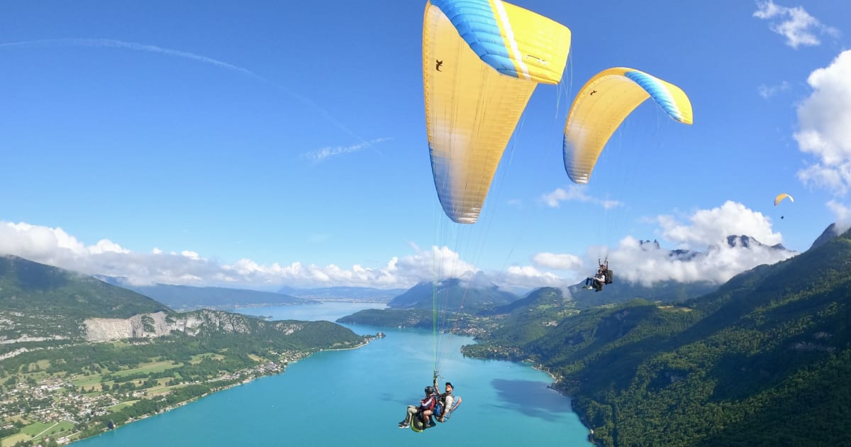 The Complete Guide to Tandem Paragliding | Manawa