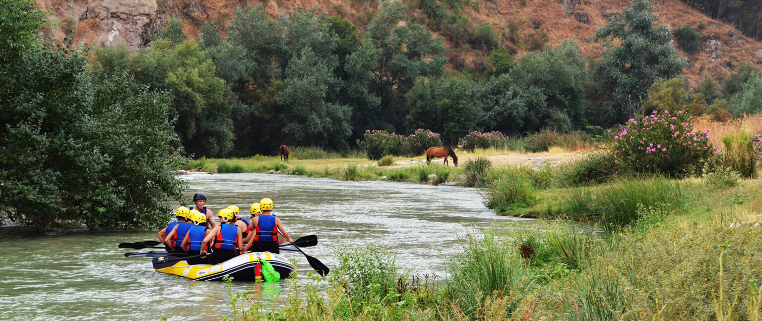 Rafting Excursion on the Genil River, Malaga | Manawa