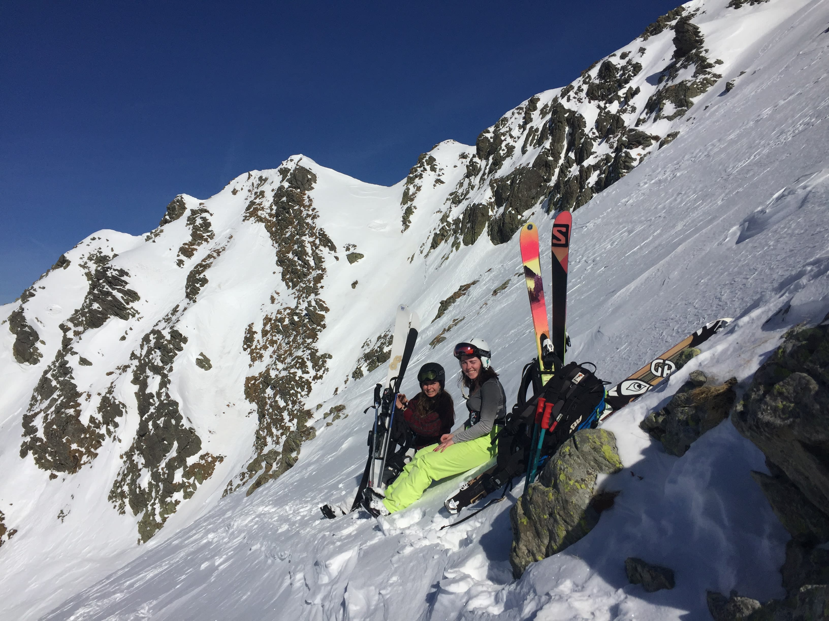 Freeriding day trip + avalanche training - Freeride skiing ...