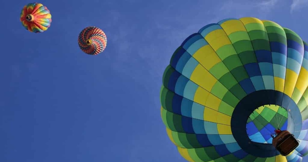 The Complete Guide to Hot Air Ballooning | Manawa