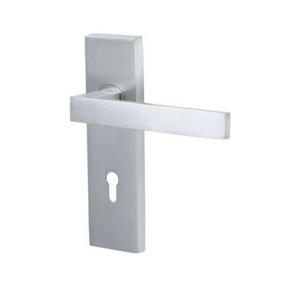 M Marcus Delta Door Handle - Keyhole Lock Set - Satin Chrome ...