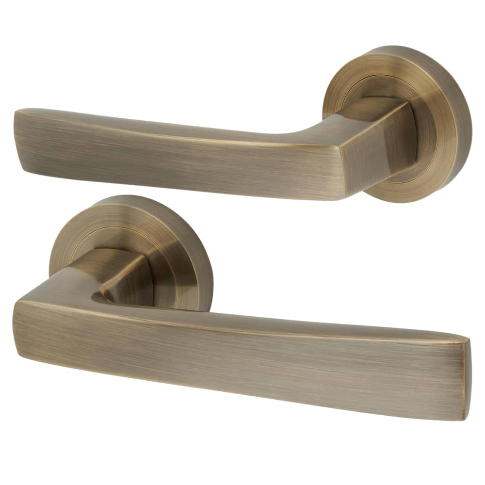 Altro Antique Brass 3 Lever Sashlock Door Handle on Rose Pack - Ivy ...