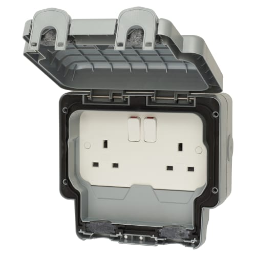 MK Masterseal Plus 13A IP66 2 Gang Switched Outdoor Weatherproof Socket ... MK Masterseal Plus 13A IP66 2 Gang Switched Outdoor Weatherproof Socket ...