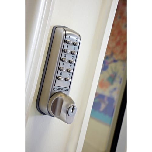Codelocks CL2255 Digital Push Button Code Lock and Latch with Key ...