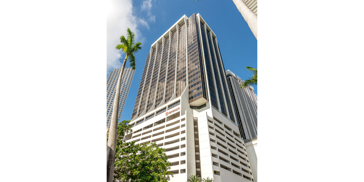 2 S Biscayne Blvd - Retail For Lease | JLL