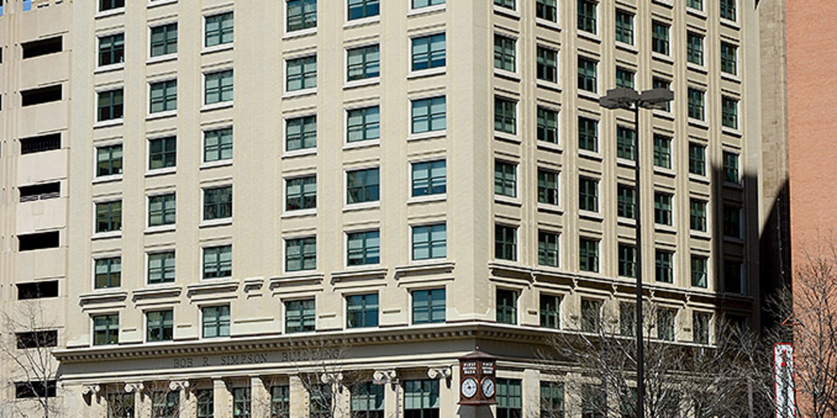 The Bob R. Simpson Building, 110 W 7th St | JLL Properties - US