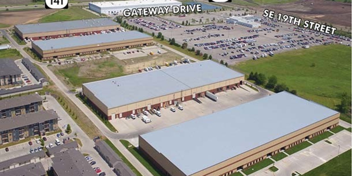 1300 SE Little Beaver Dr - Industrial For Lease | JLL