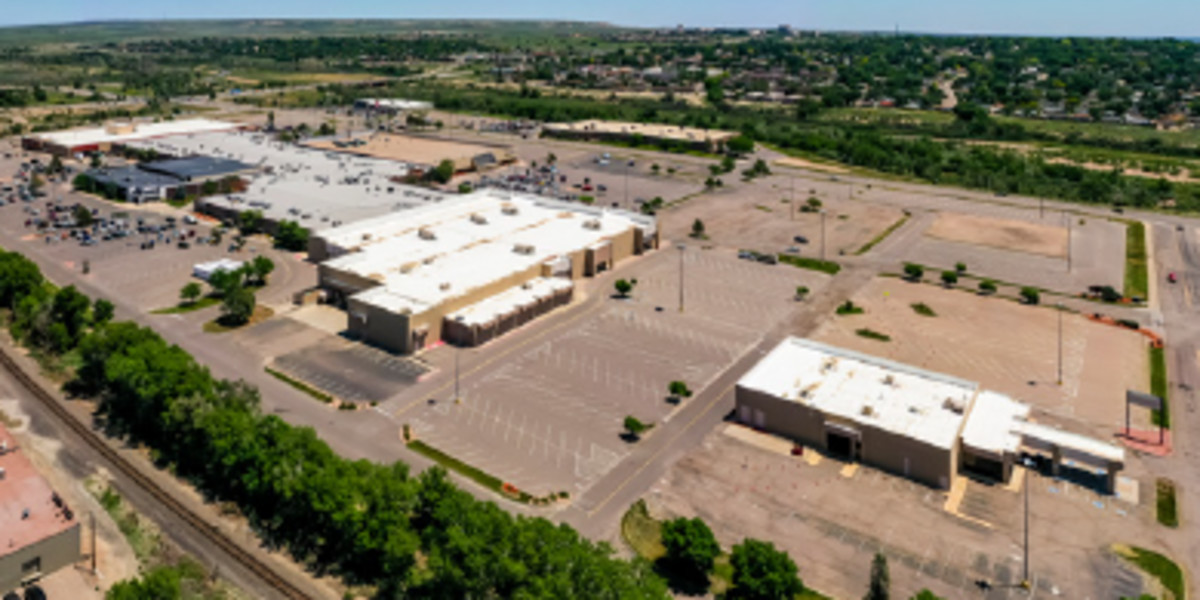 3201 Dillon Dr - Retail For Lease | JLL
