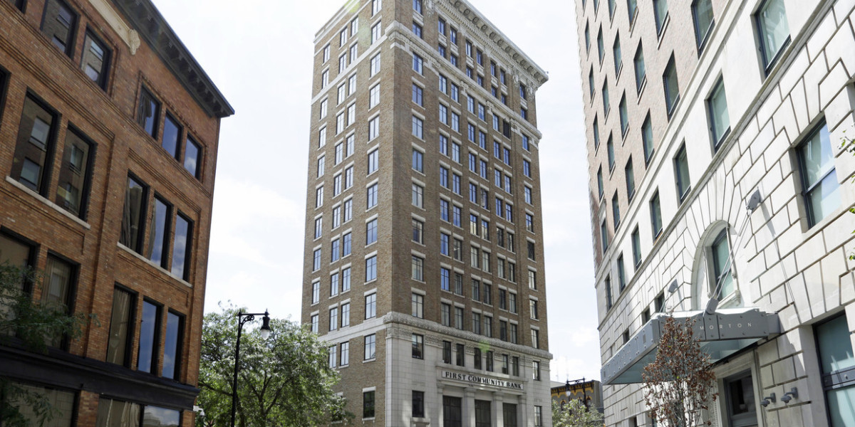 60 Monroe Center St NW - Office For Lease | JLL