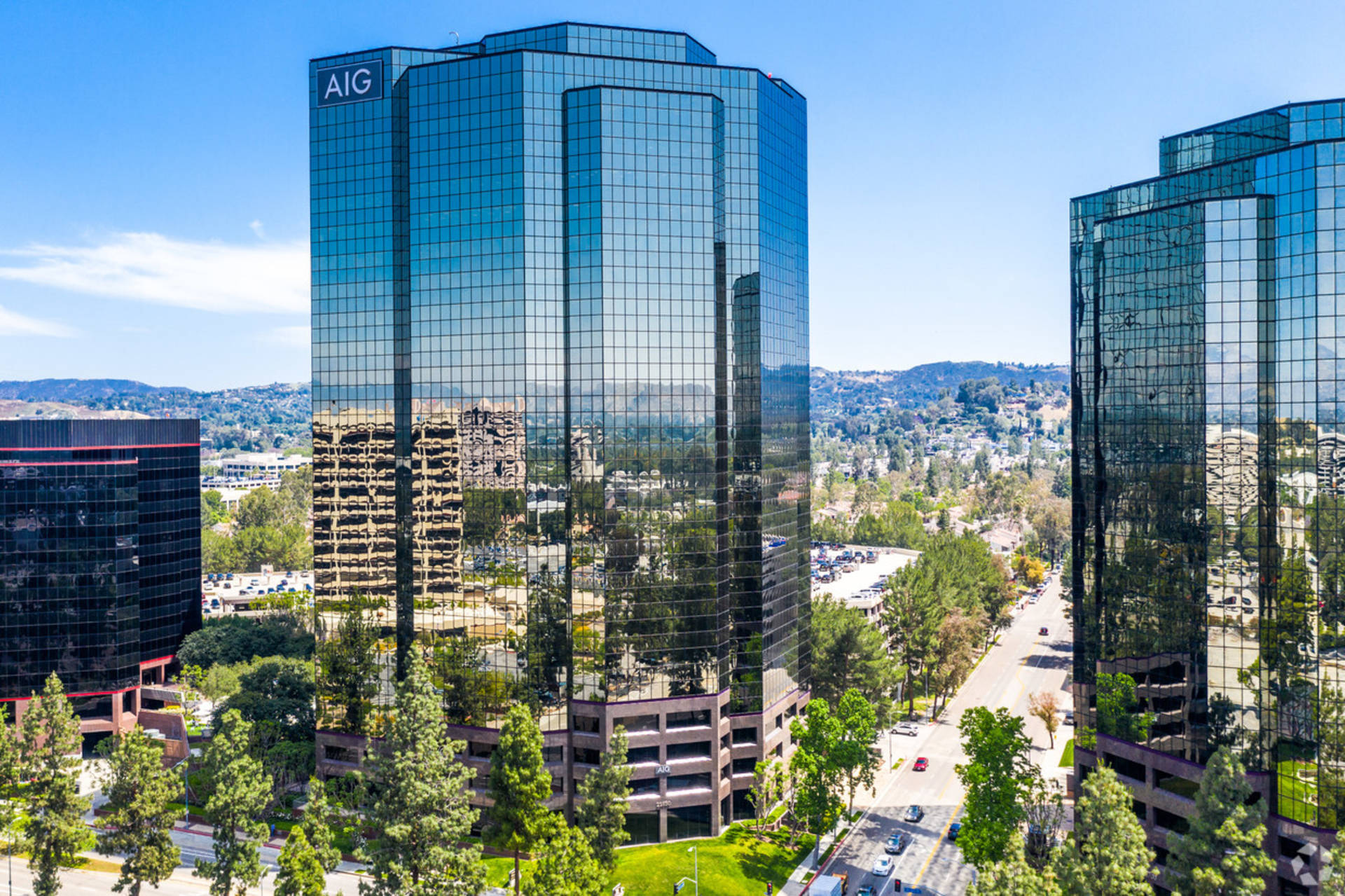 Warner Center Tower 3, 21650 Oxnard St | JLL Properties - US