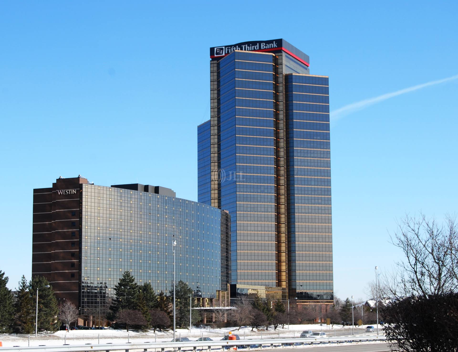 Town Center, 1000 Town Ctr | JLL Properties - US