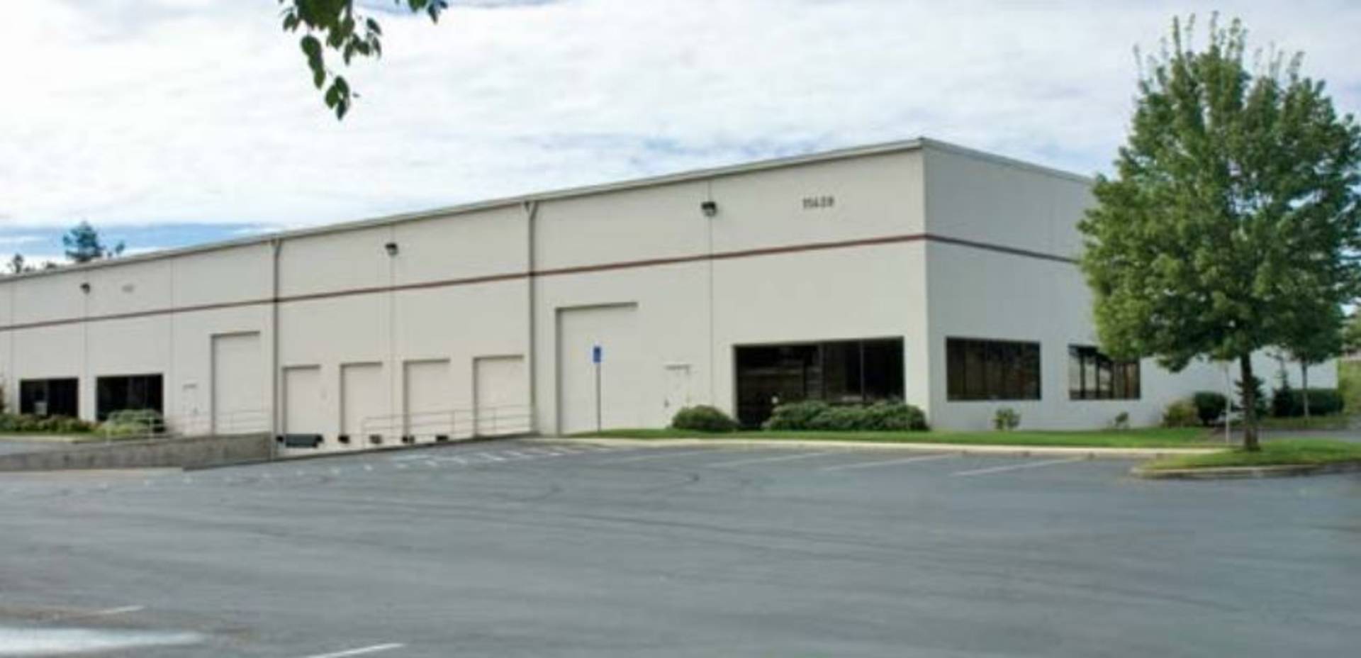 Bldg A, 11411-11603 SE Foster Rd | JLL Properties - US