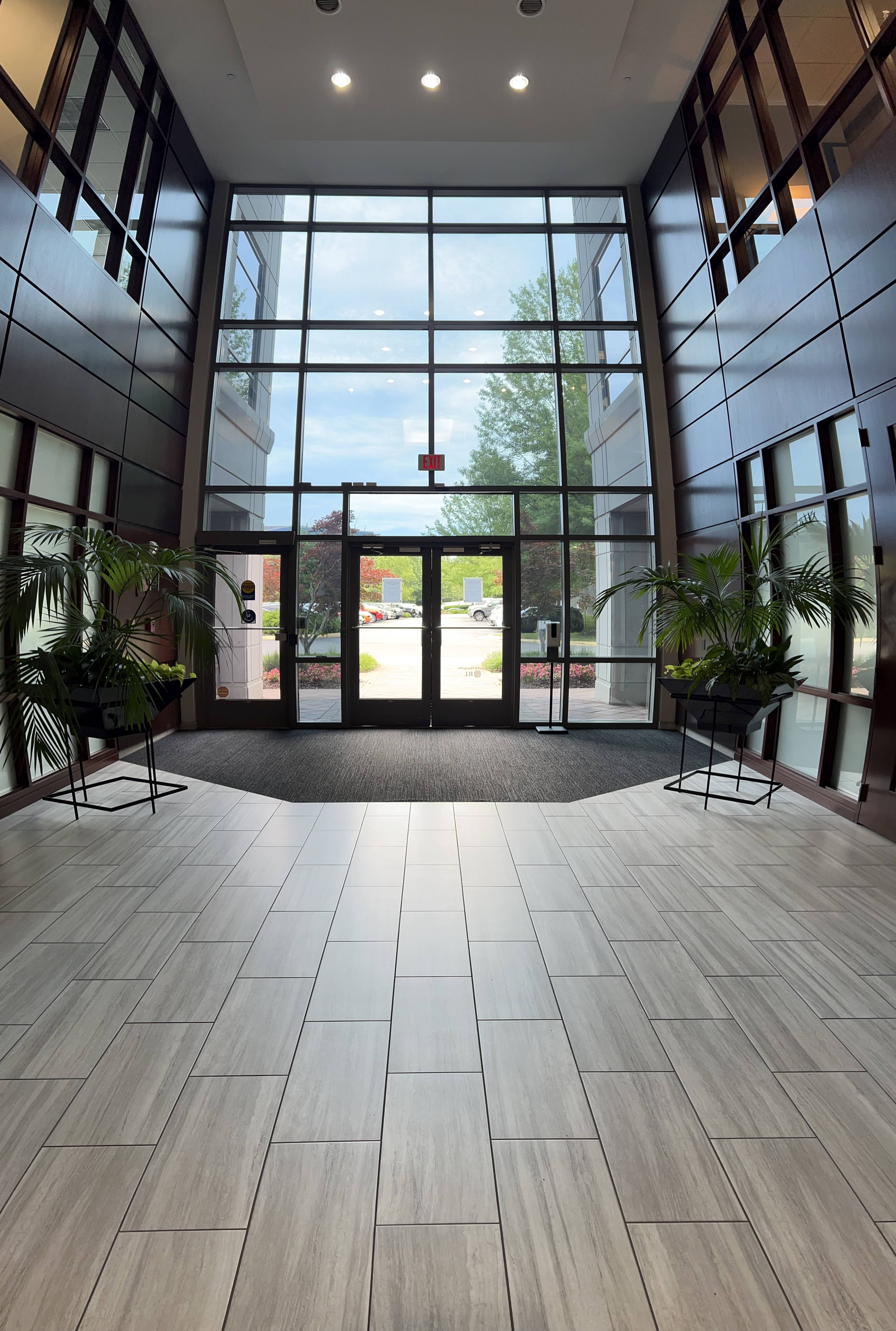 Gateway Centre II, 100 Gateway Centre Pkwy | JLL Properties - US