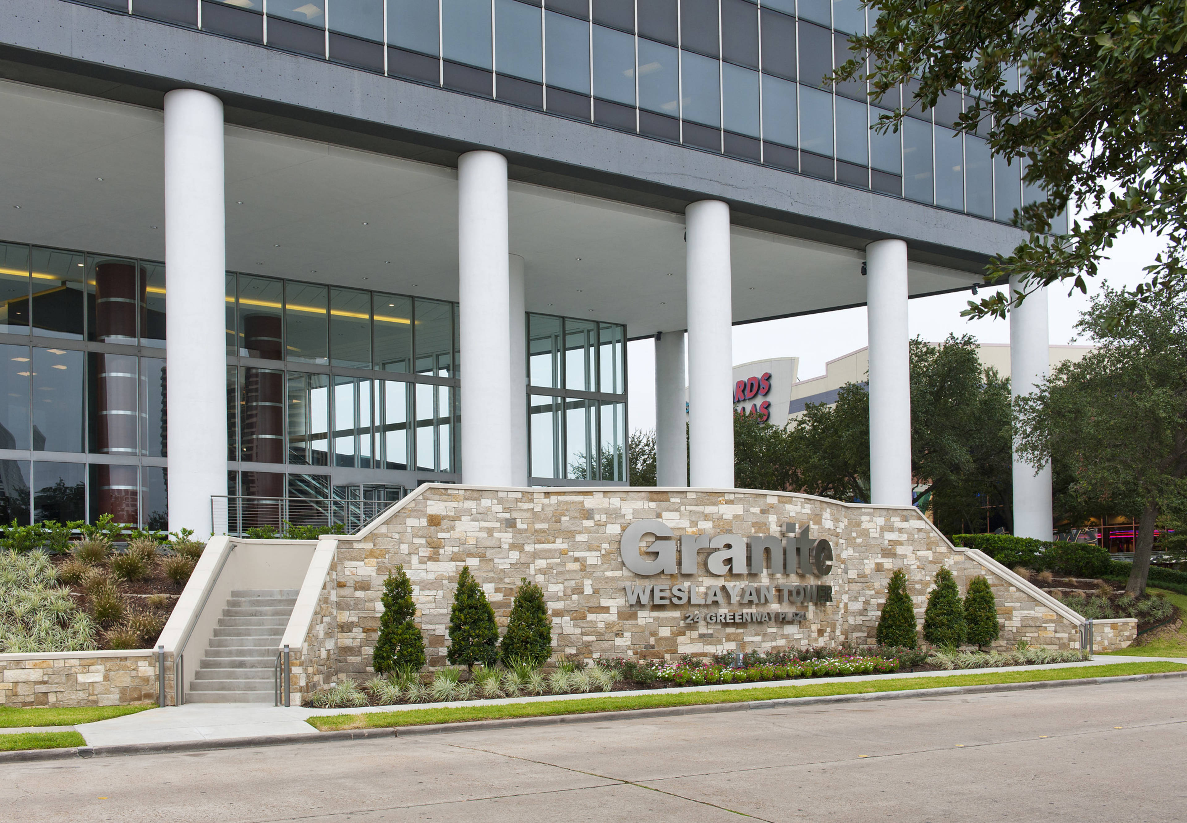 Weslayan Tower, 24 Greenway Plz | JLL Properties - US