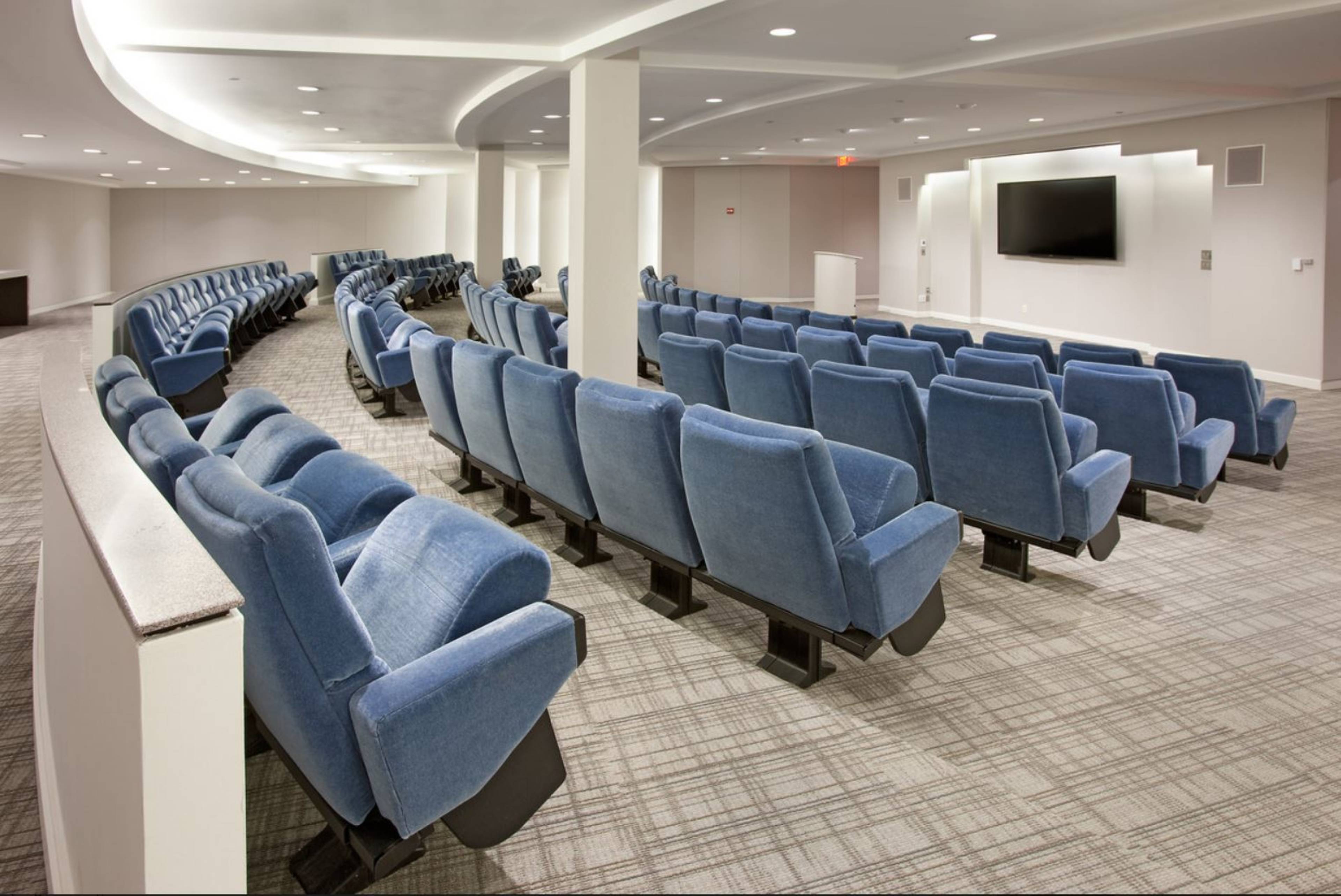 Tycon Courthouse, 2070 Chain Bridge Rd | JLL Properties - US