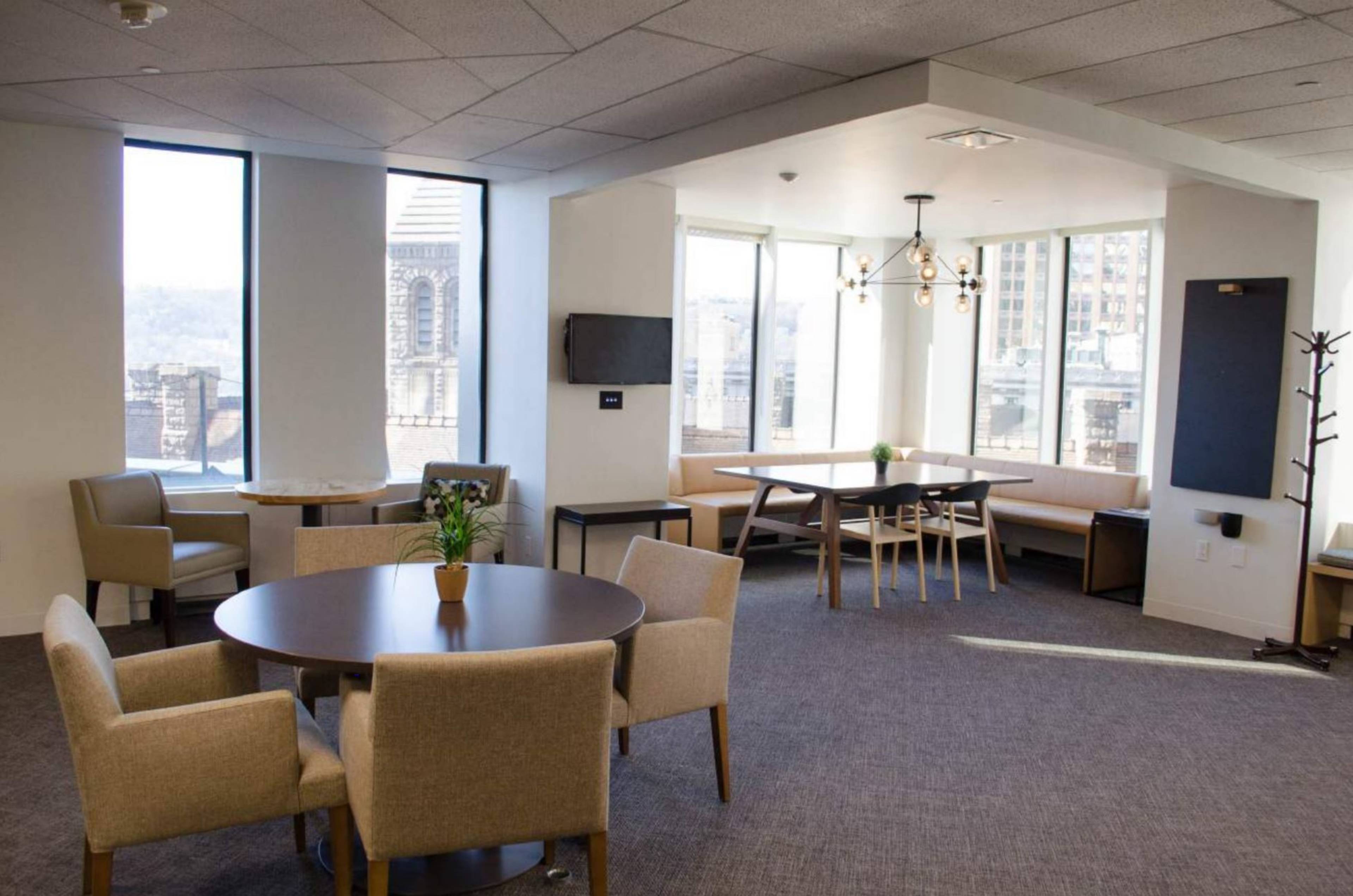BNY Mellon Center, 500 Grant St | JLL Properties - US
