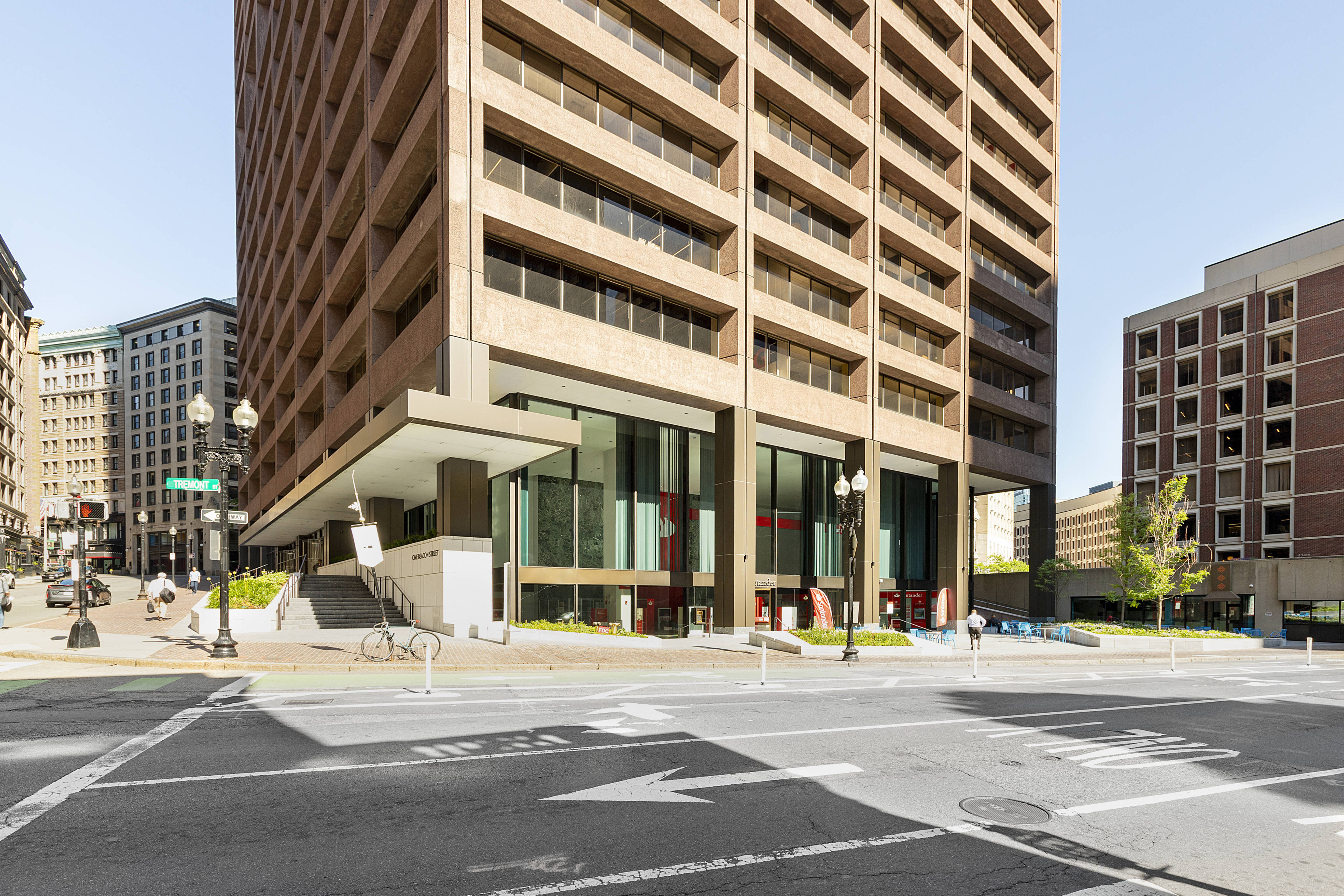 One Beacon, 1 Beacon St | JLL Properties - US