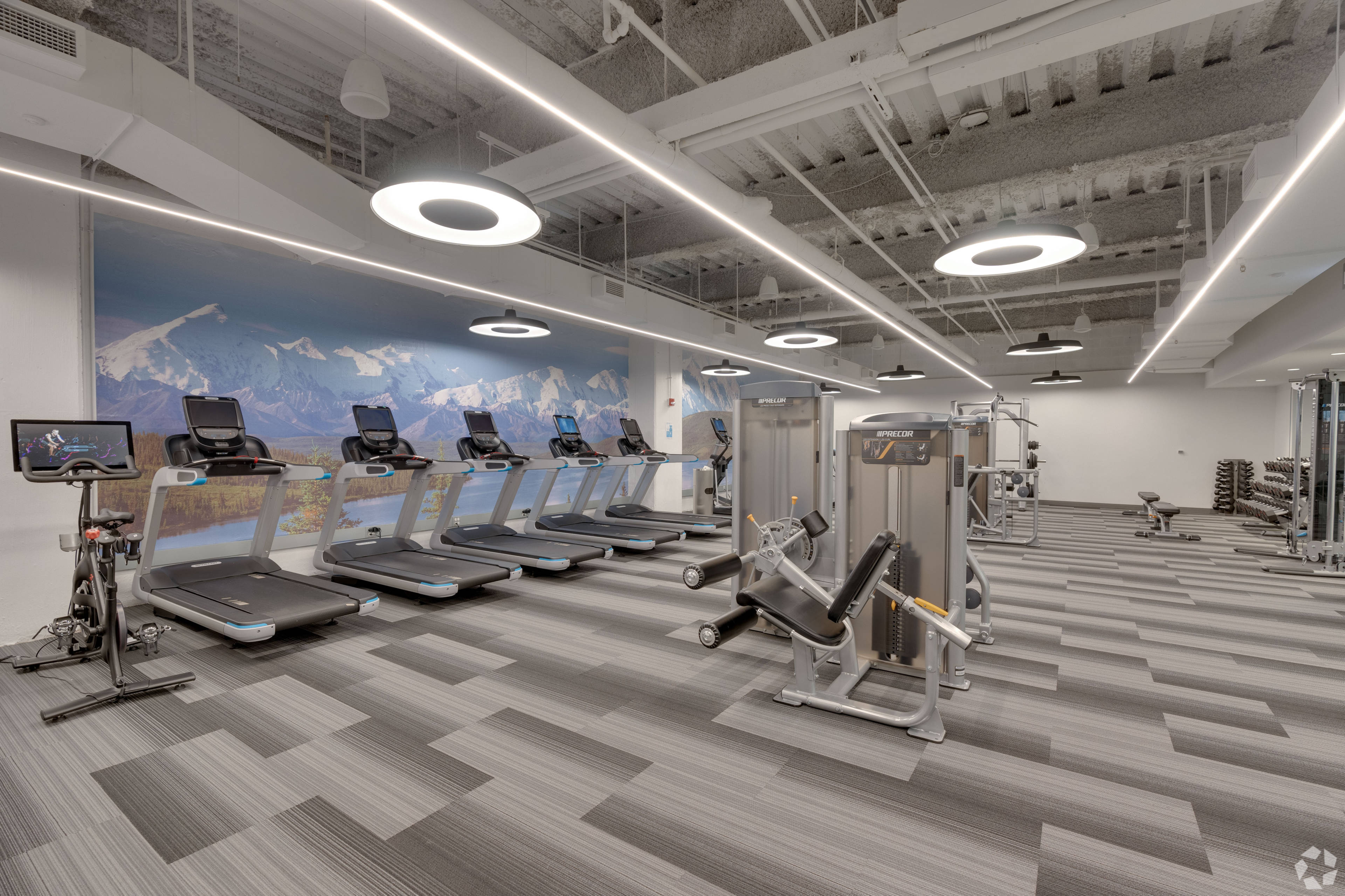 Commerce Plaza I, 2001 Spring Rd | JLL Properties - US