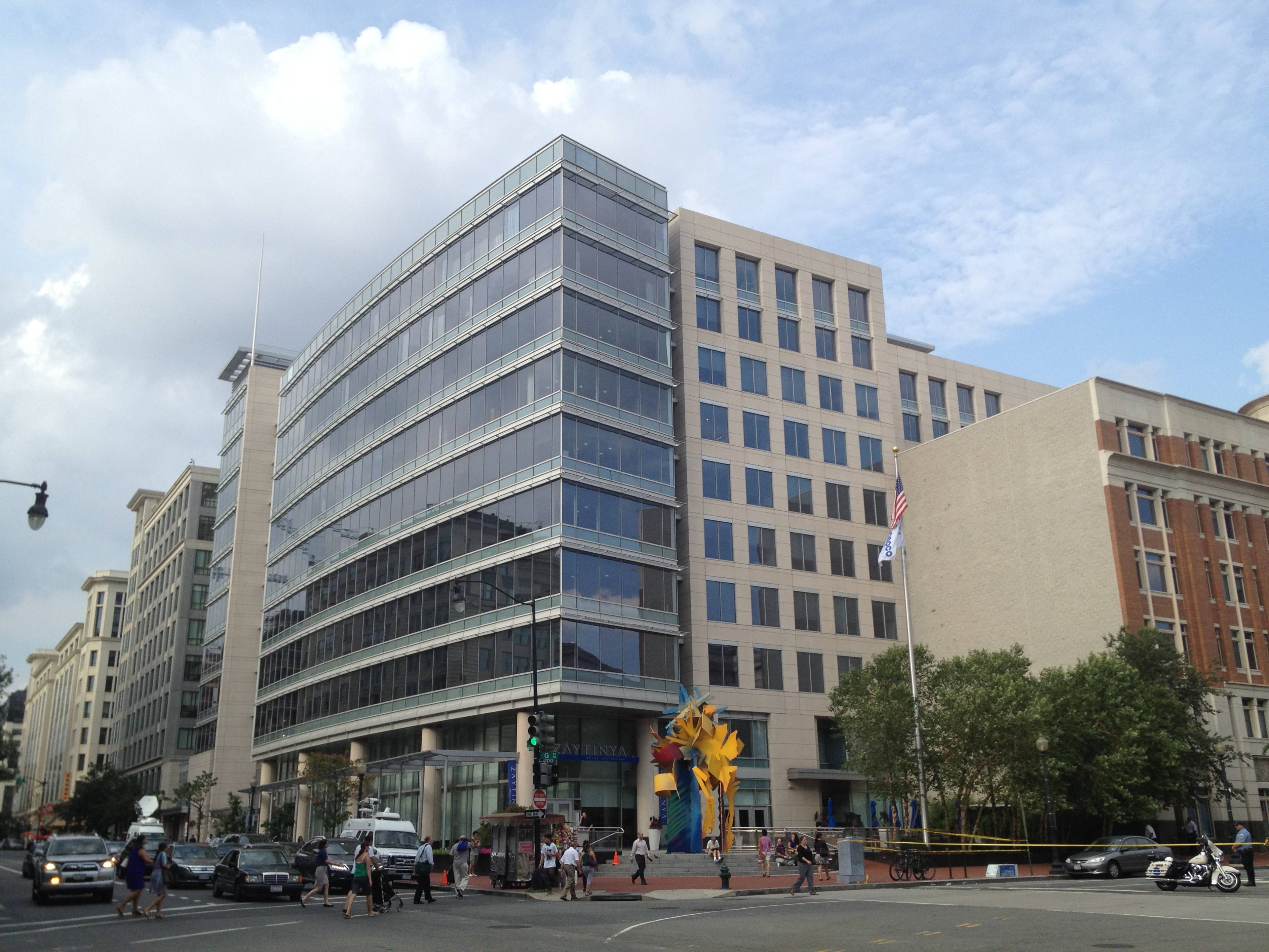 Edison Place, 701 9th St NW | JLL Properties - US