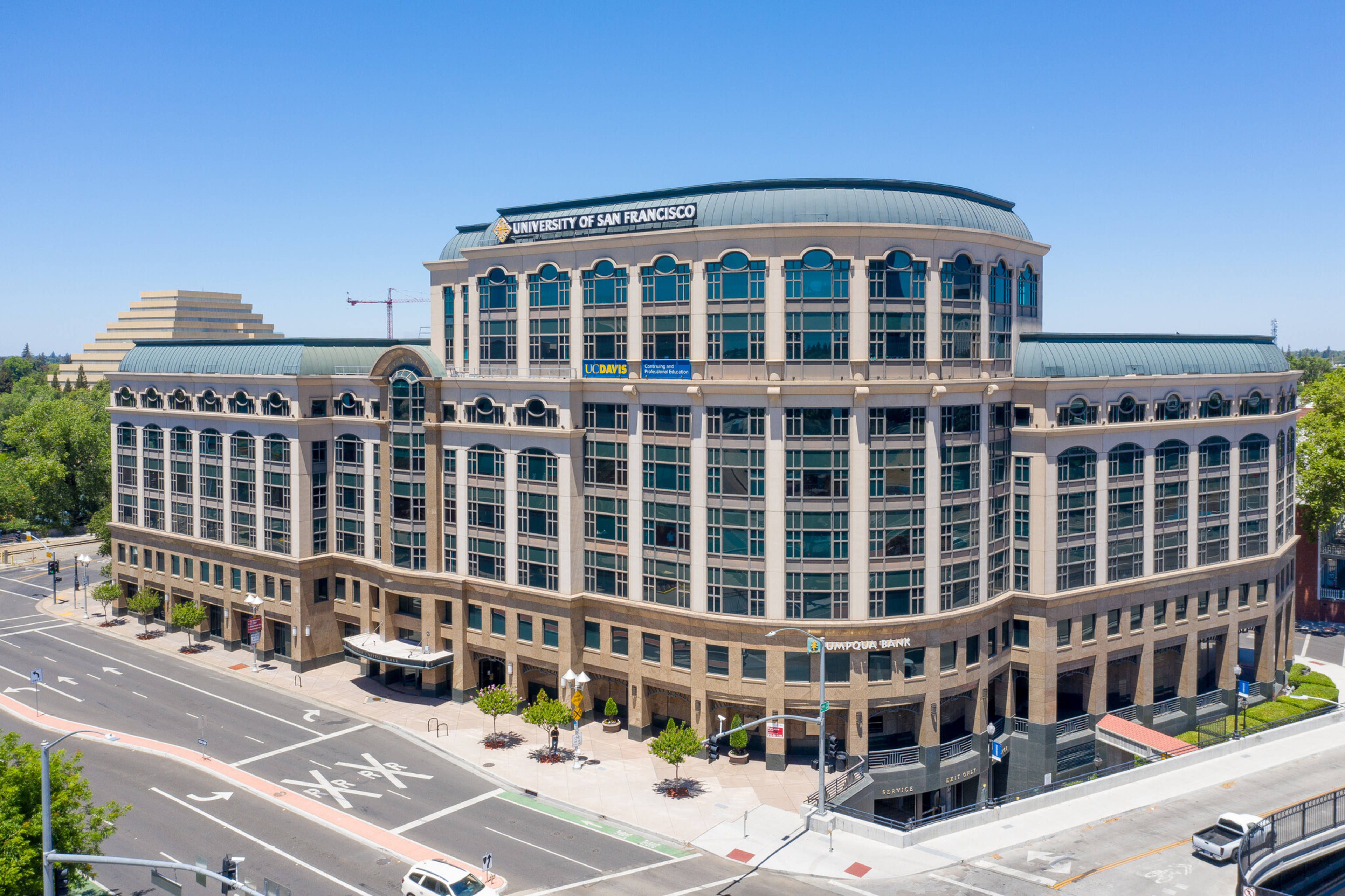 One Capitol Mall, 1 Capitol Mall | JLL Properties - US