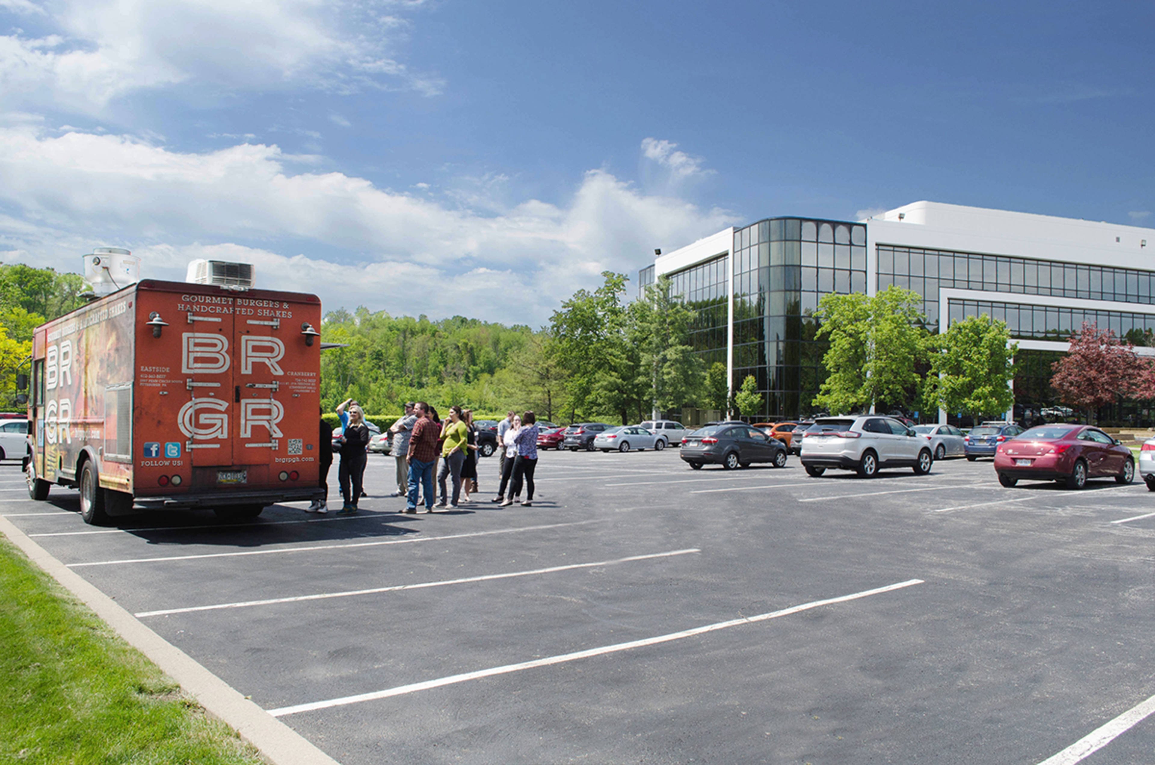 Jackie Bezek | US Agents | JLL Properties - US