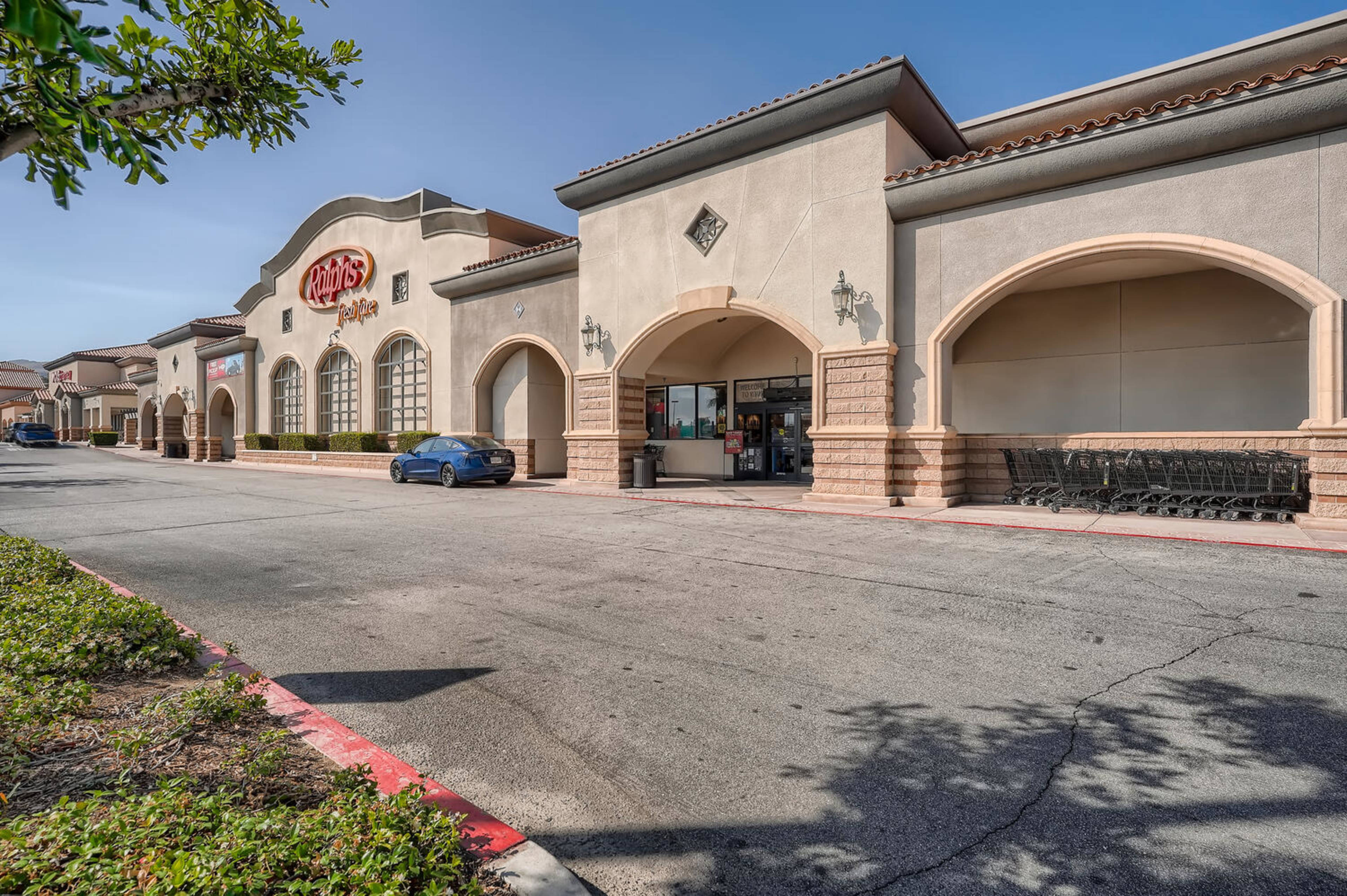Porter Ranch Town Center, 19707-19953 Rinaldi St | JLL Properties - US