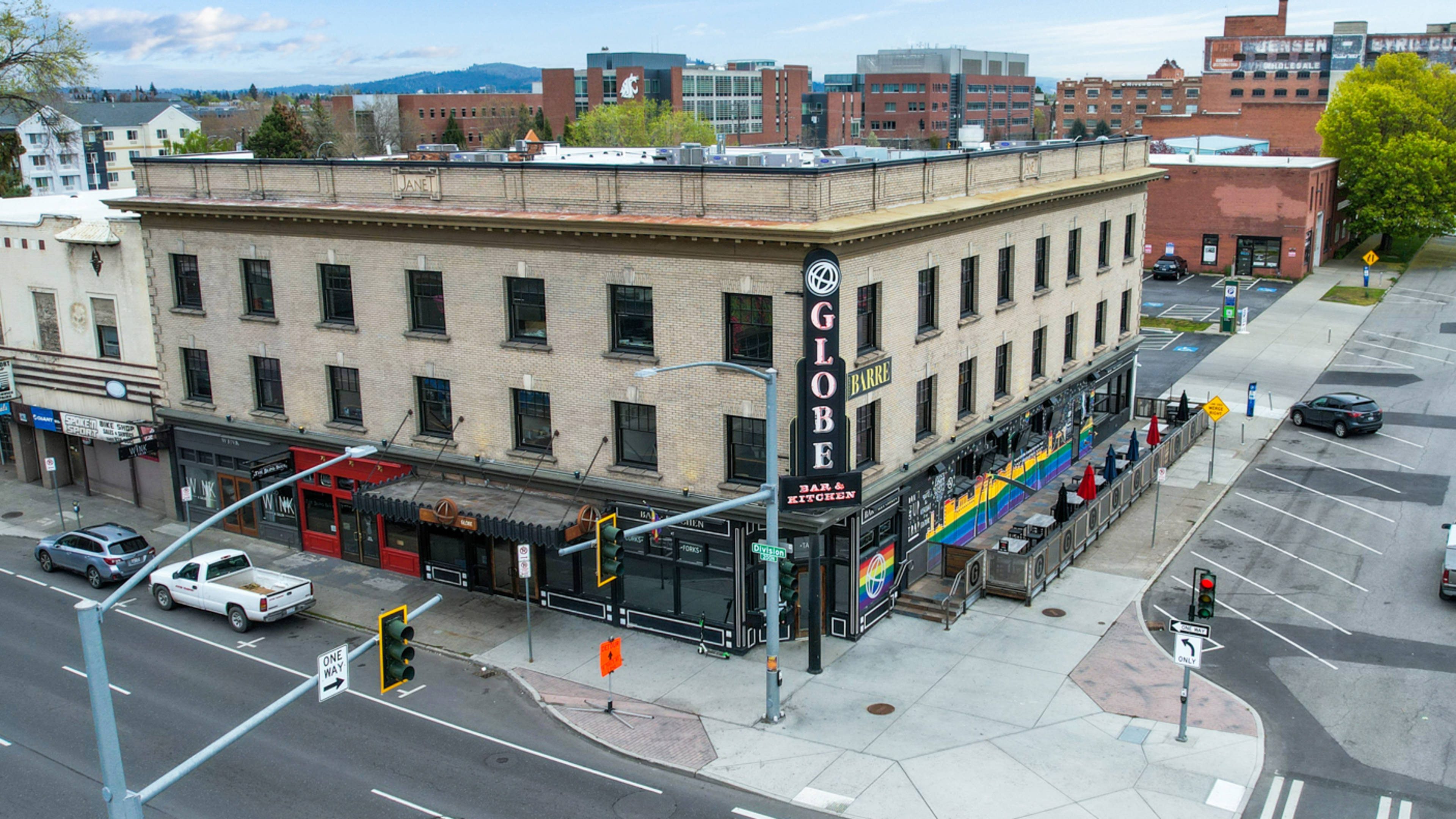 Globe Building, 204 N Division St | JLL Properties - US