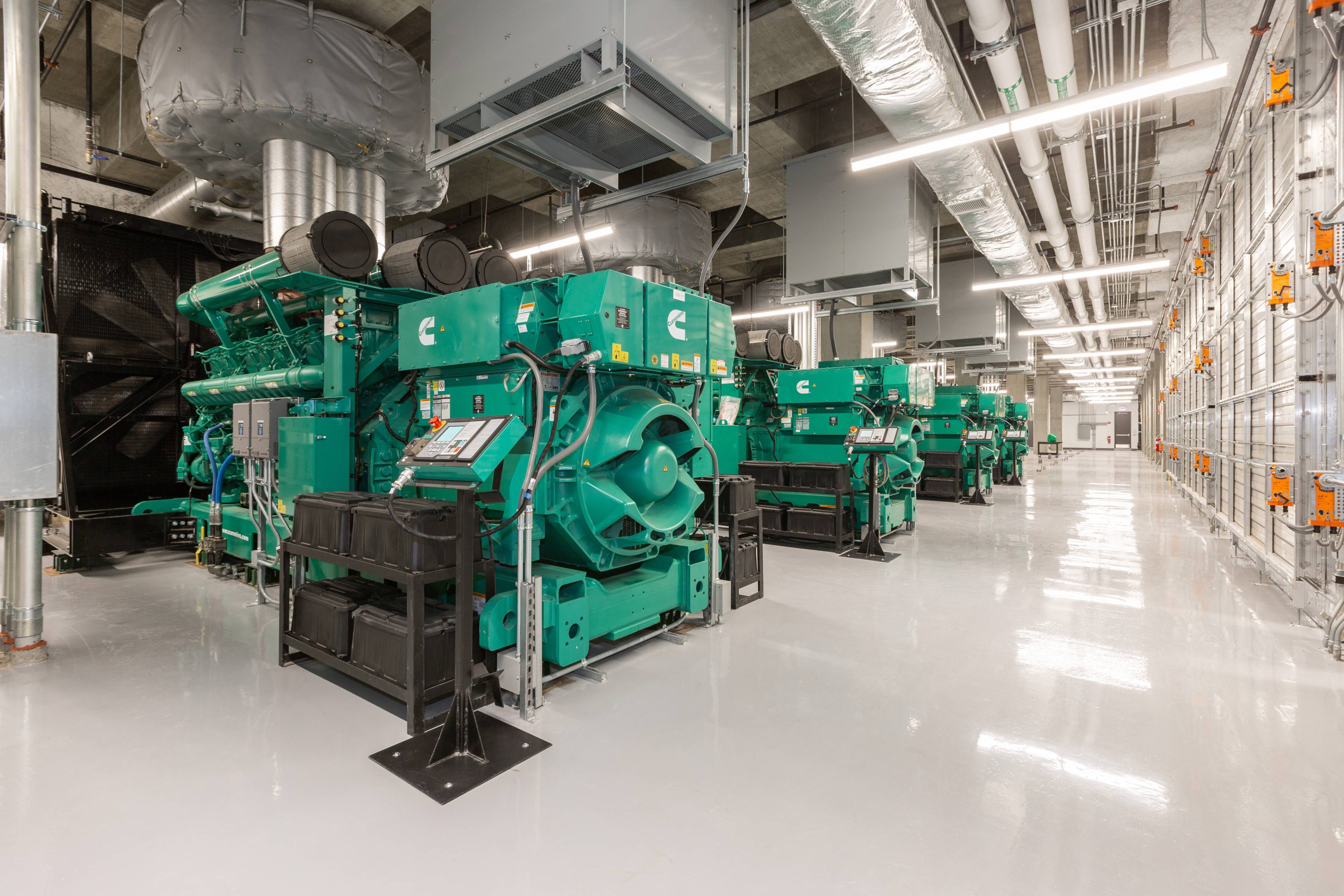 Coresite Data Center, 1432 S Clinton St | JLL Properties - US